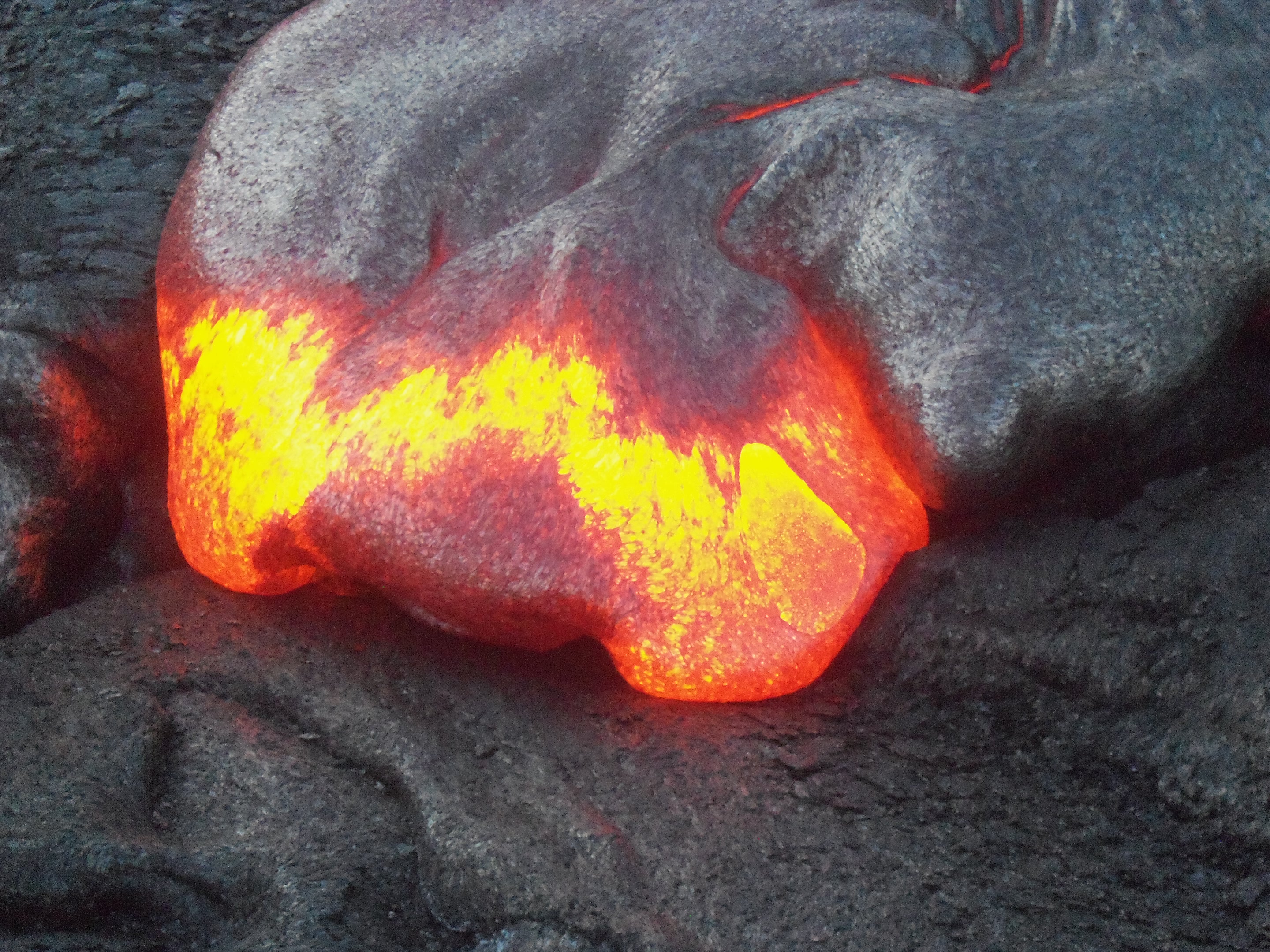 Lava – Up Close and Personal! – The Wandering Italian