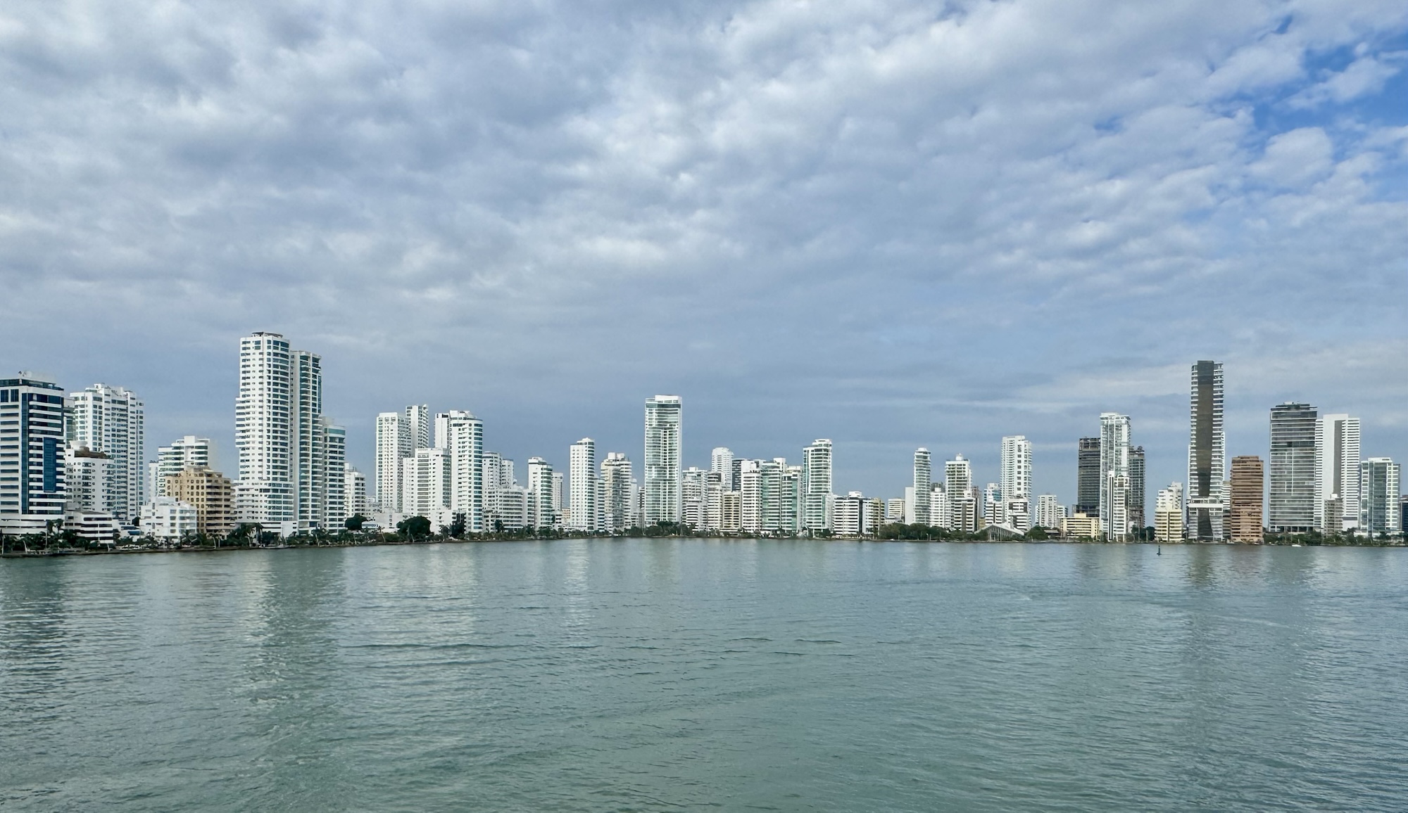 World Cruise – Regent Seven Seas Mariner – 154 Days – Cartagena ...